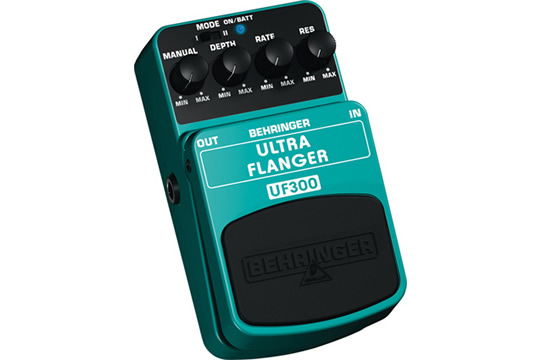 Behringer UF300 Ultra Flanger Effects Pedal - HR